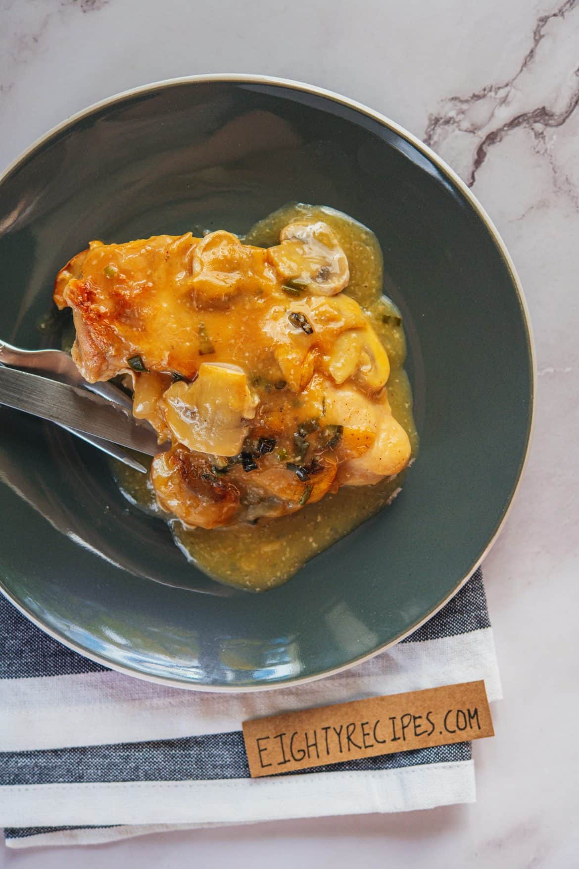 EASY CREAMY CHICKEN BAKE - Eighty Recipes