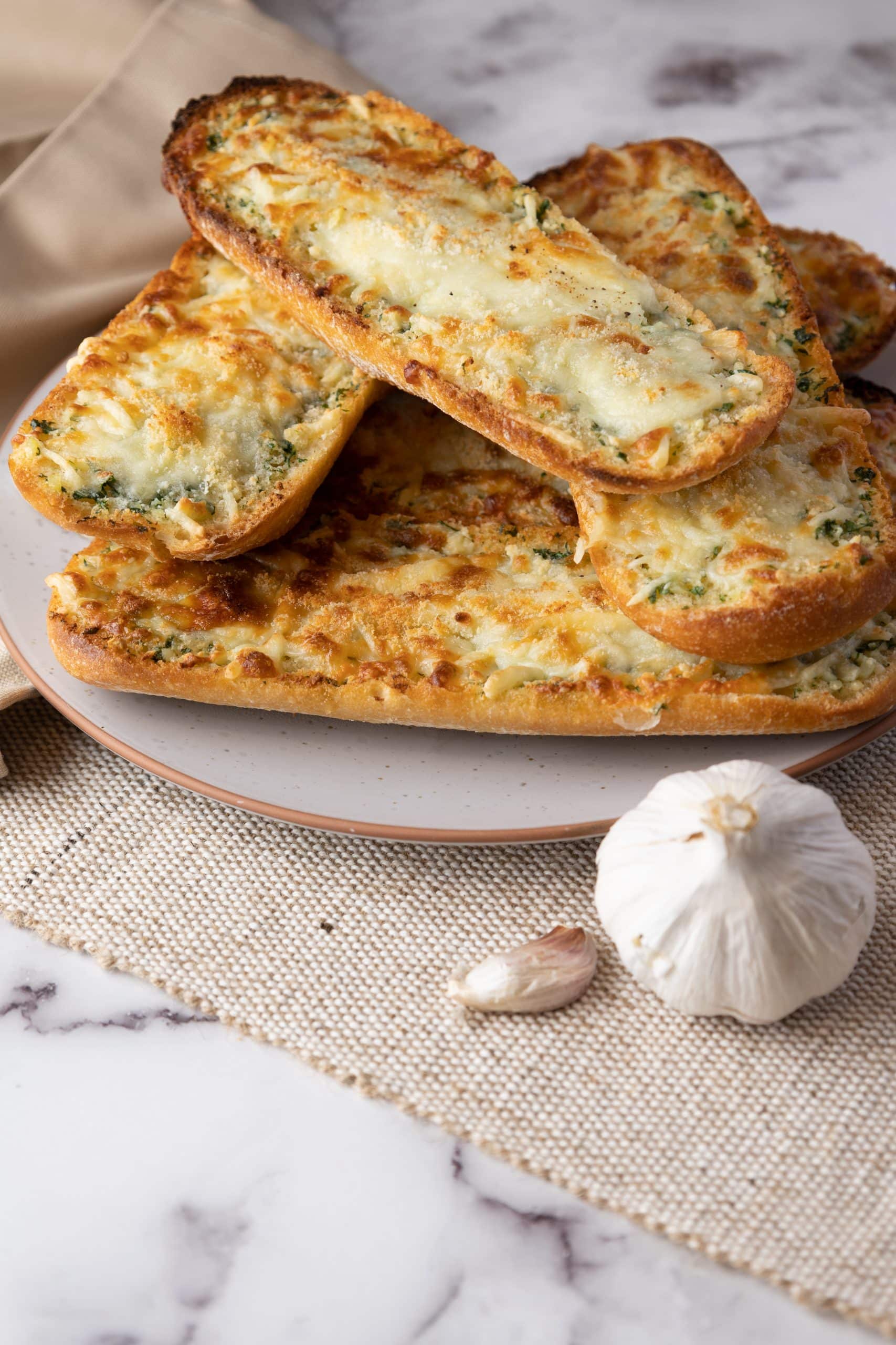 The Best Cheesy Garlic Bread Ever - Eighty Recipes
