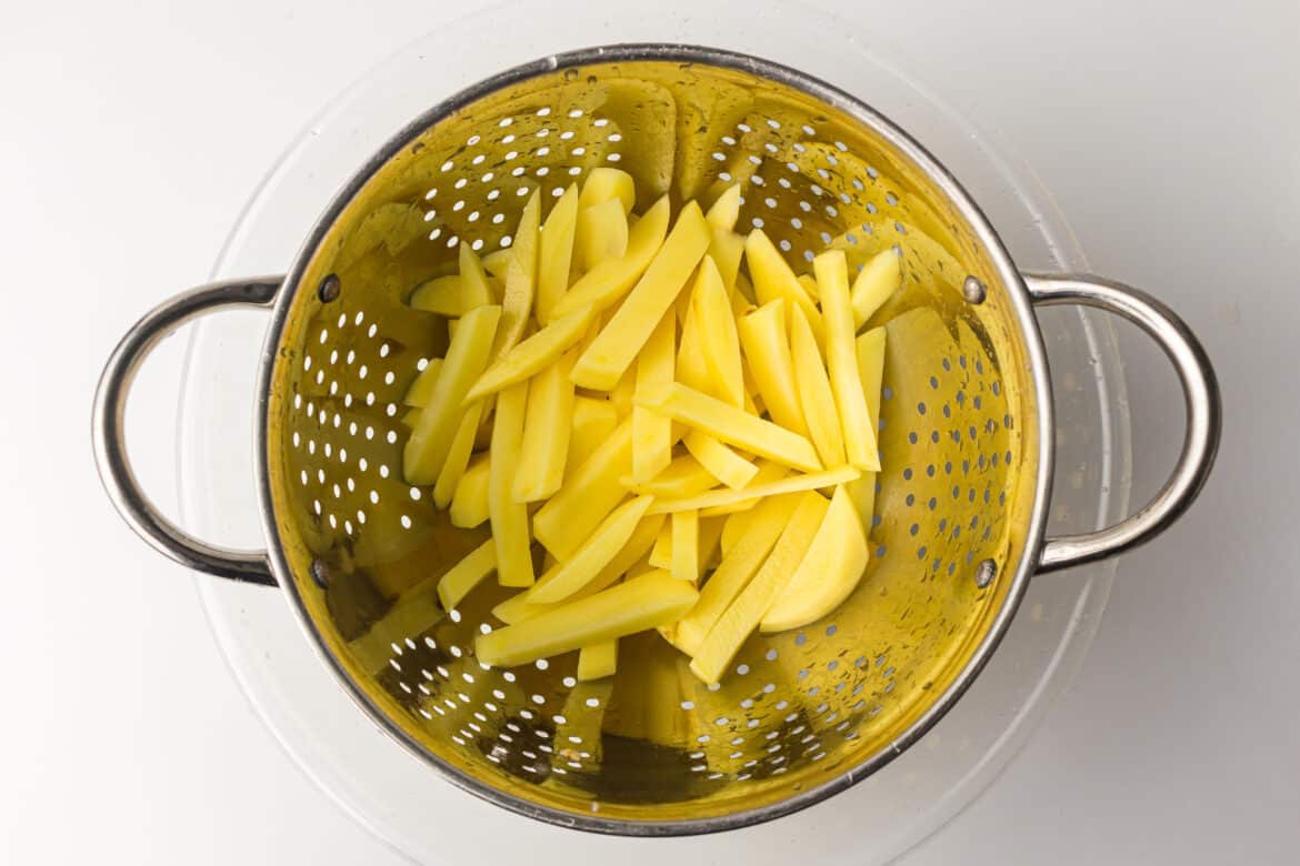 Air Fryer Crispy Homemade French Fries Recipe